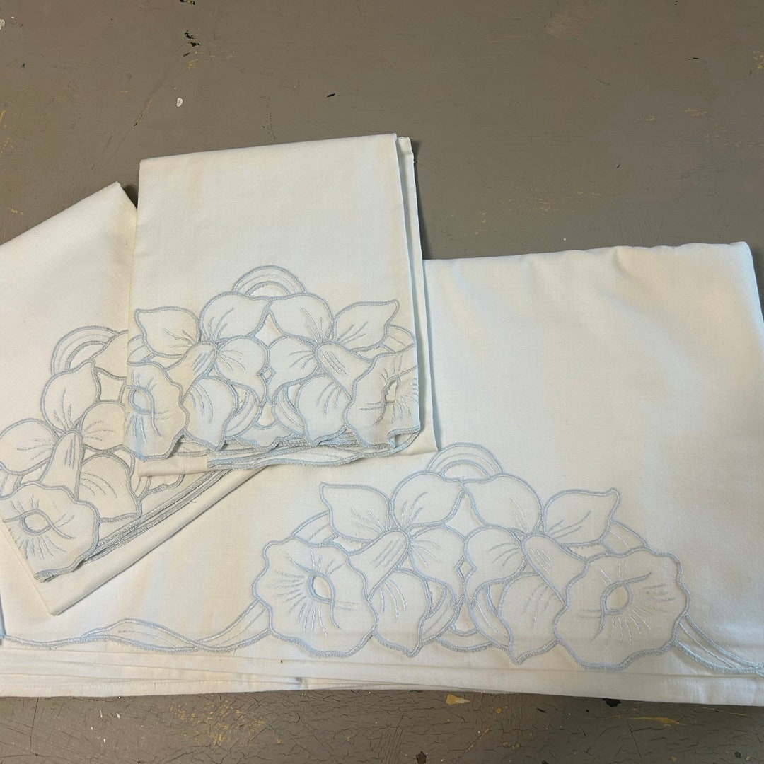 Madeira Sheet and Pillowcase Set Calla Lilly Embroidery in Light Blue ...