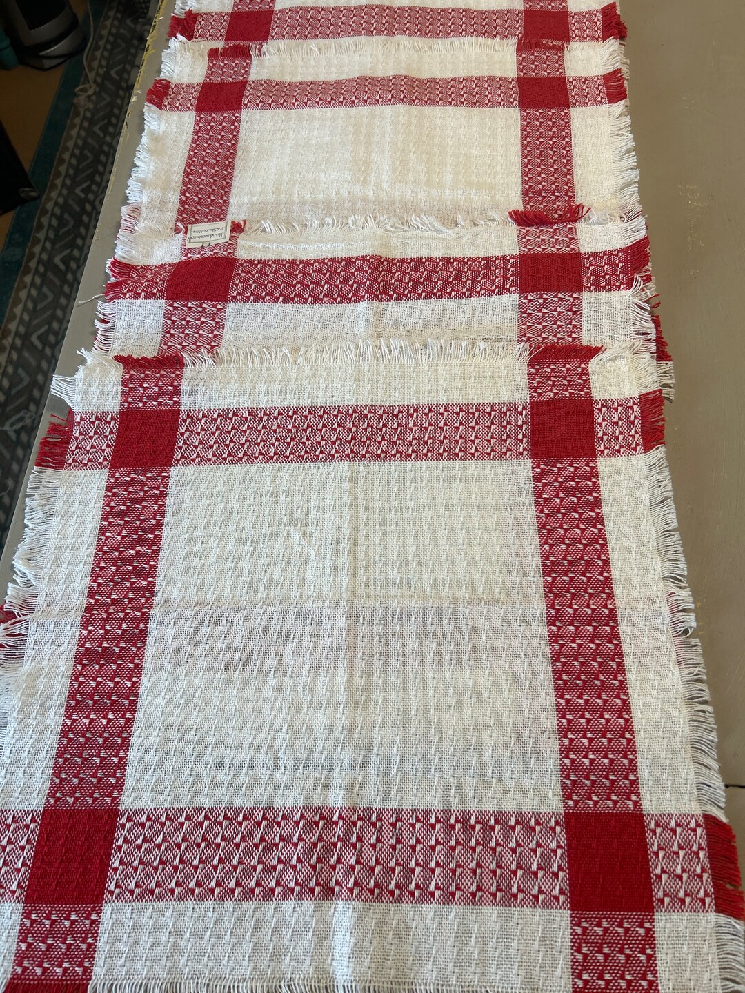 Red and White Woven Placemats, Set of Six. 100% Cotton, Placemat Set - Etsy