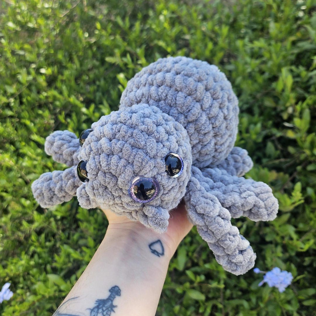 Trixie the Tarantula | Medium-size Handmade Amigurumi Plushie Gray ...