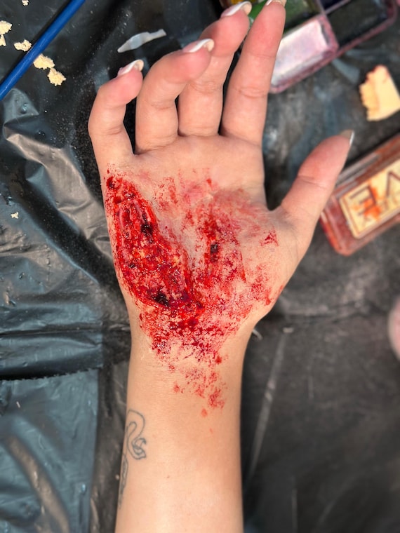 Deep Cut White Skin