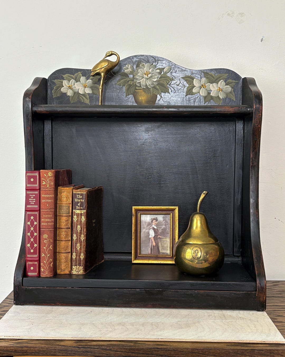 Hand Painted Solid Wood Shelves Black Wall Decor Desk Shelves White ...