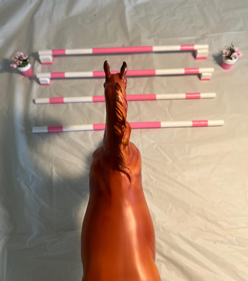 Model Horse Trail Pole Set With Flower Pots, Risers - Traditional Scale ...