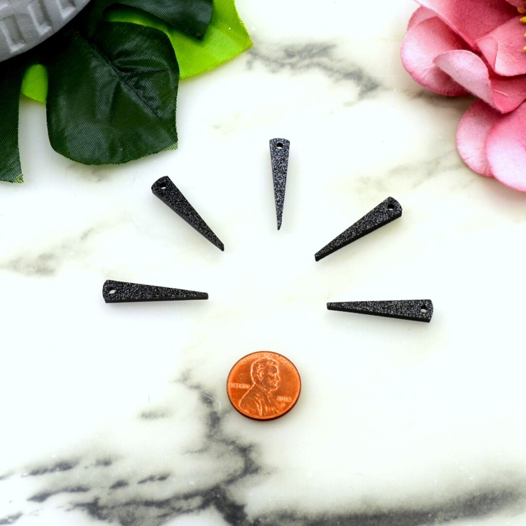 Small Glitter Black Spikes - Laser Cut Acrylic Spike Charms - Set of 5 ...