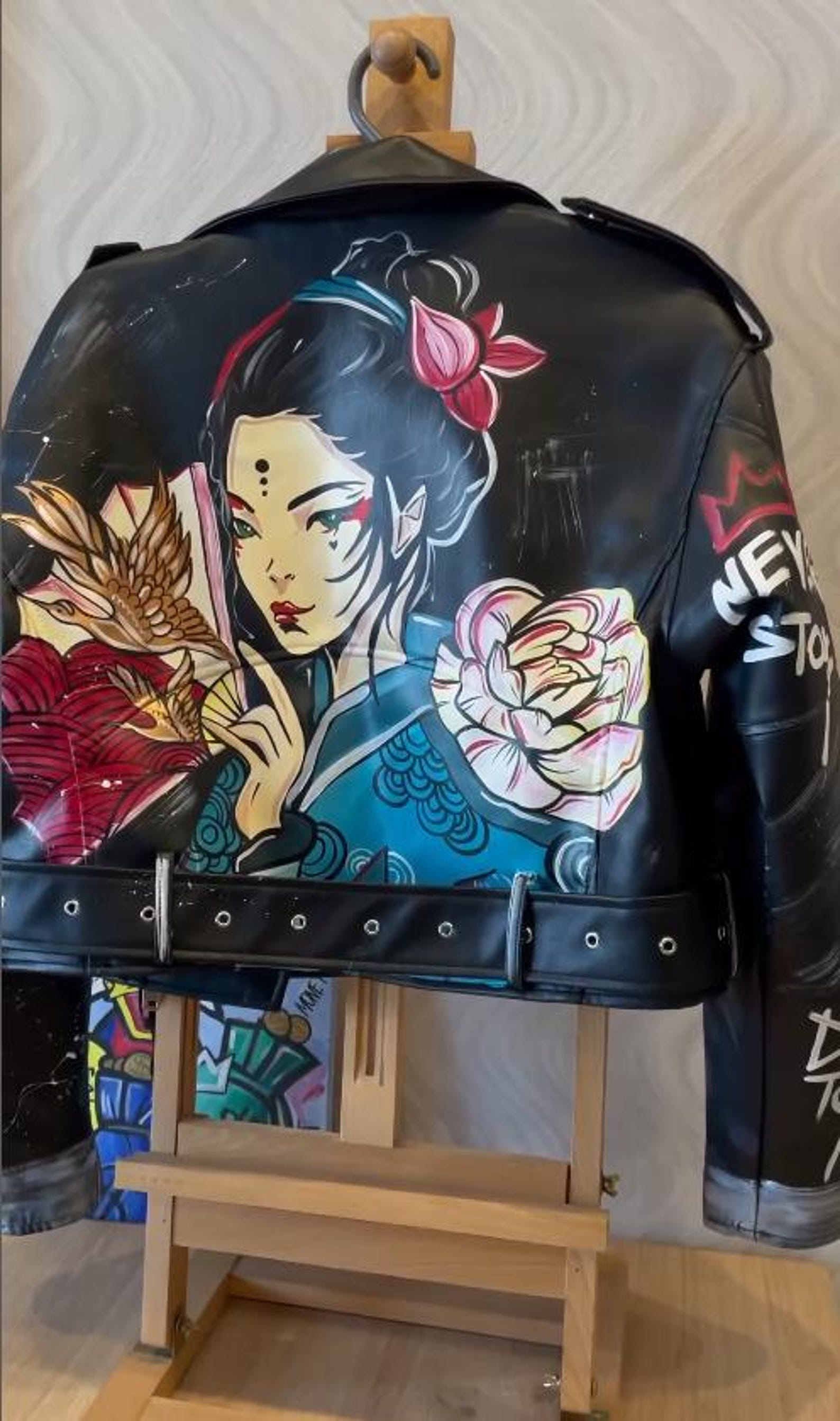 Custom Jean Jacket | Custom Painted Jacket \ Unique Hand-painted Gift ...