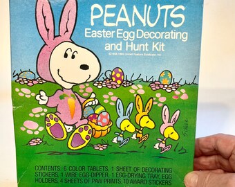Snoopy Peanuts Easter Yard Art - Etsy