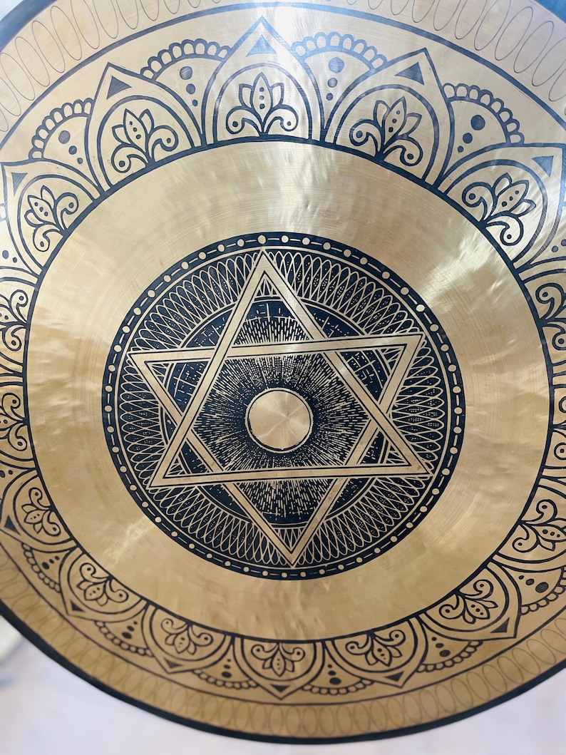Handmade Tibetan Gong, Deep Resonating Sound Healing, Meditation, Nepal ...