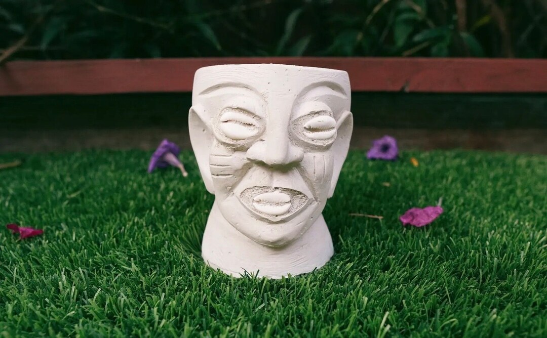 Elegua Molds. Elegua Images. Elegua. Yoruba Images. Eshu Elegua. Orisha ...