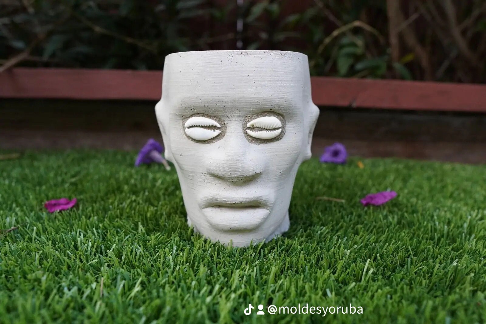 Elegua Molds. Elegua Images. Elegua. Yoruba Images. Eshu Elegua. Orisha ...