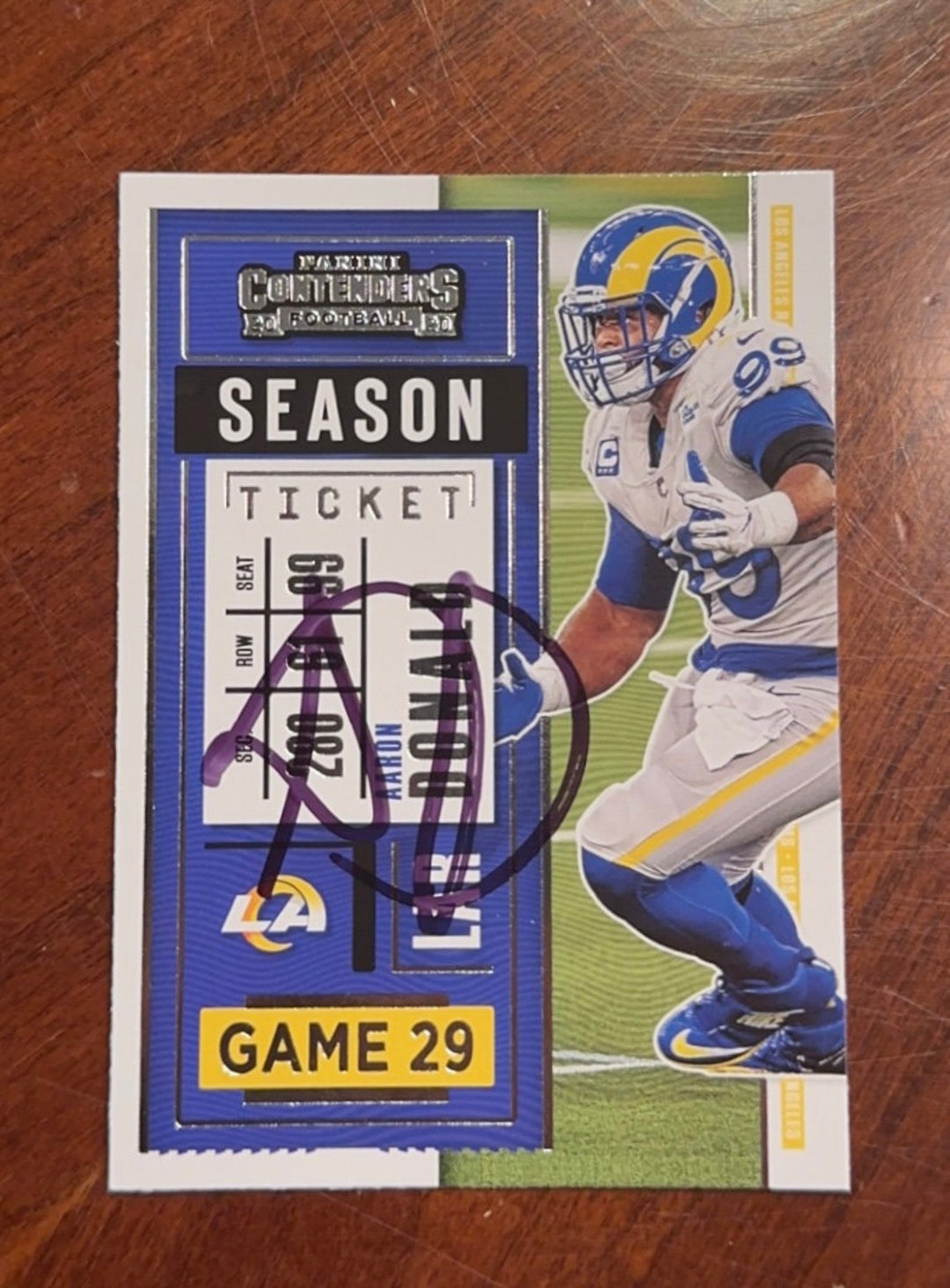 Aaron Donald Autographed Card Rams 2020 Panini Contenders Football Card ...