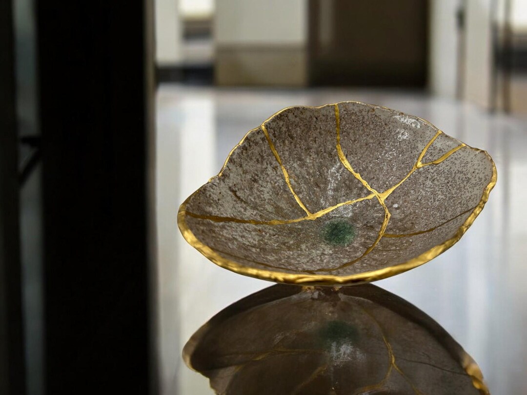 Kintsugi Kun Bowl Japanese Pottery Broken Repaired Torn Edge Wood Fired ...