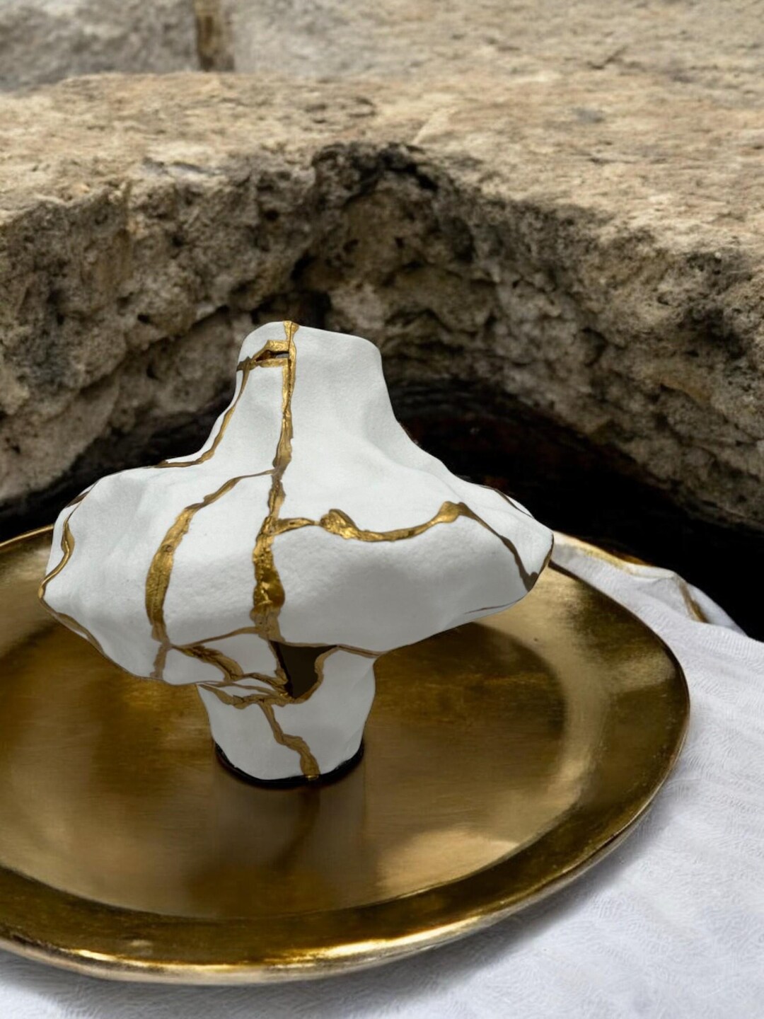 Kintsugi Rock Vase Matte/irregular White Broken Repaired Japanese ...