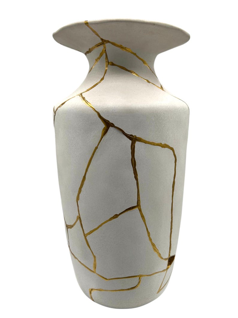 Modern Kintsugi Vase – Large White Ceramic, Gold Repair (14in) - Etsy
