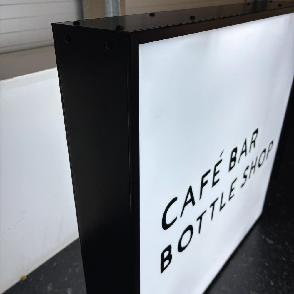 Projecting Sign Projecting Light Box Shop Sign Illuminated Cool White ...