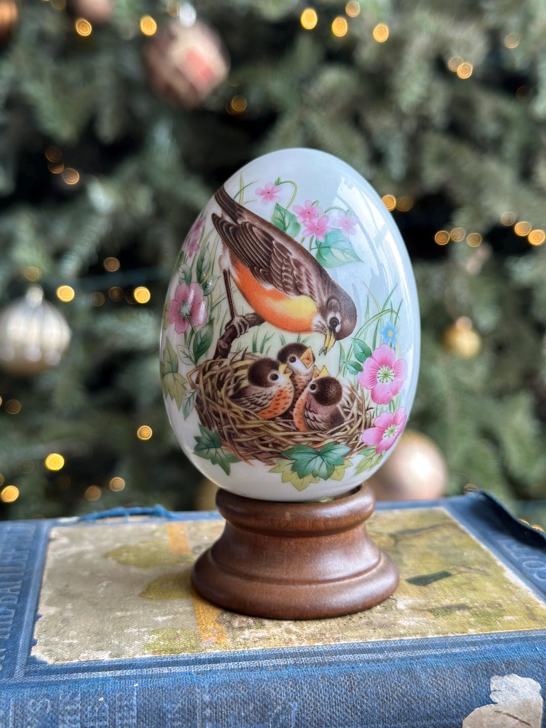 Vintage Avon Four Seasons Painted Egg- Spring Design -collectable Egg ...