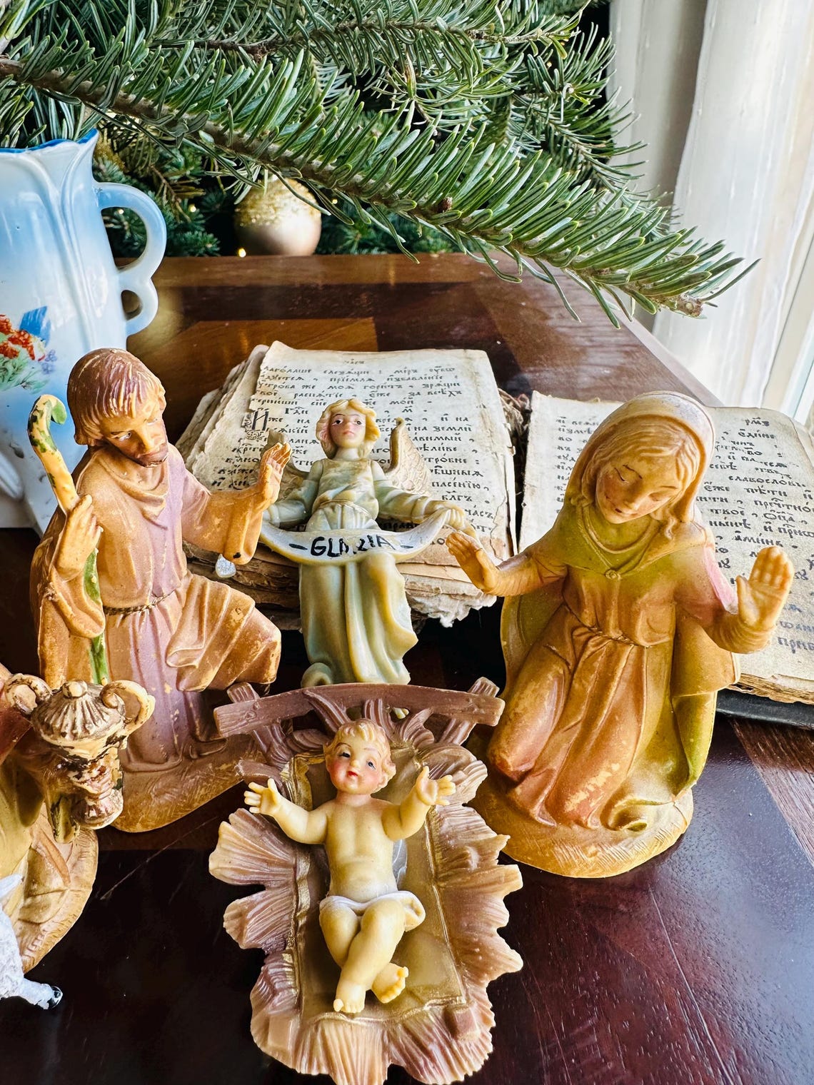 Vintage Fontanini by Roman Italian Stable With 8-piece Set Manger Scene ...