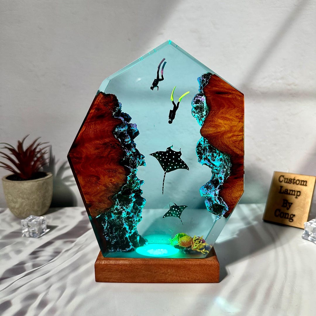 Stingray and Divers Resin Art Lamp, Ocean Resin Night Light, Handmade ...