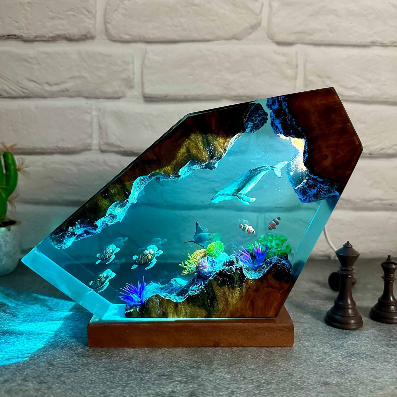 Giant Humpback Whale Resin Lamp, Turtles Resin Night Light, Table Set ...