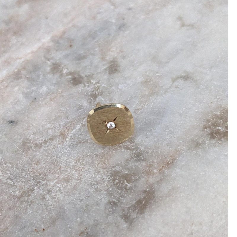 Vintage Unmarked Pin - Etsy