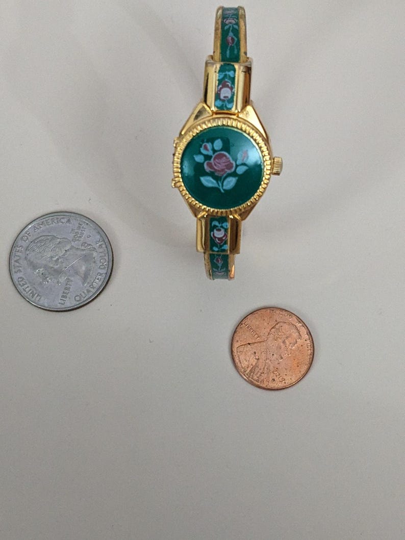 FLAW Vintage Krone Gold Tone Peek a Boo Watch Green Enamel Floral ...