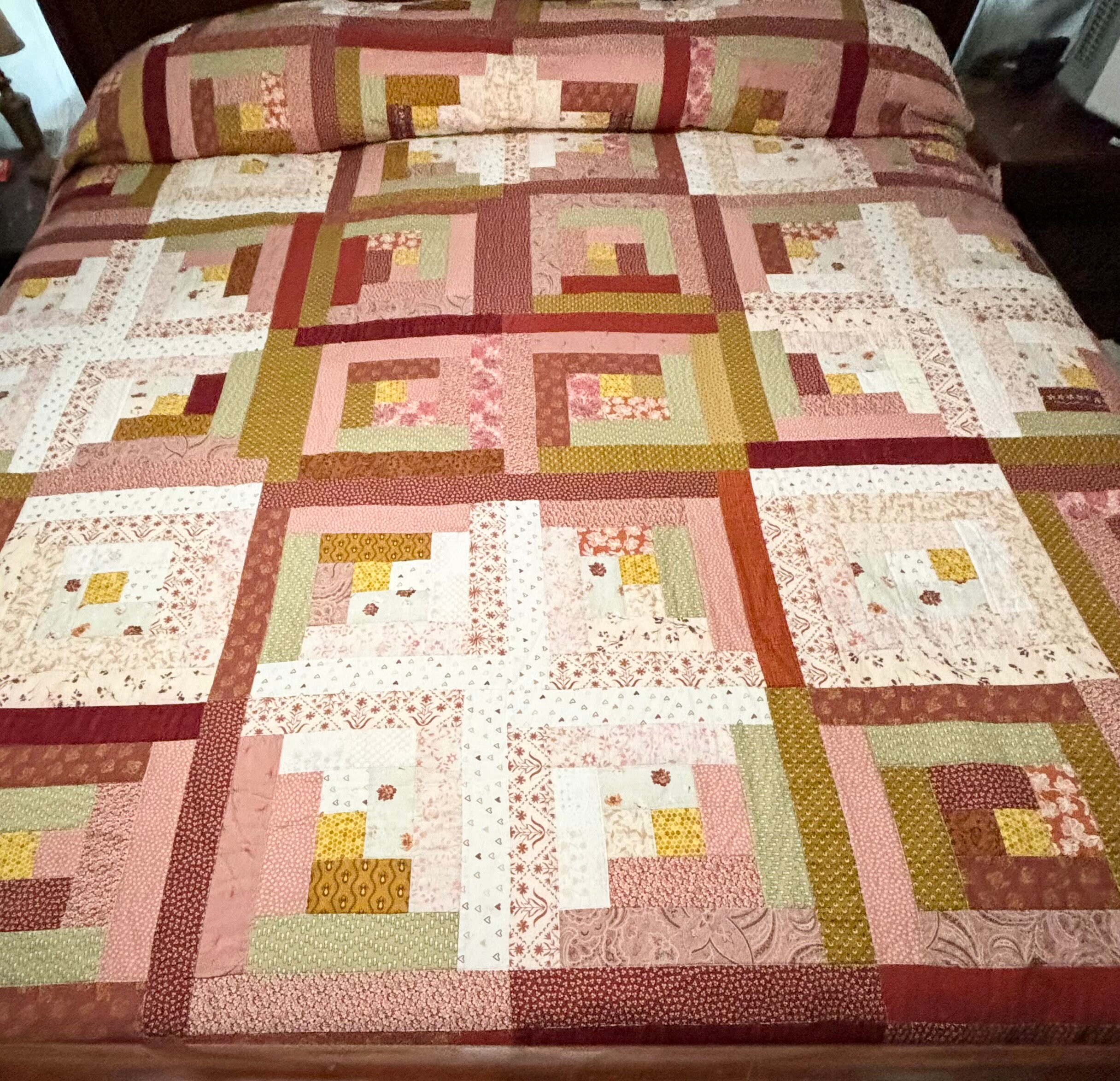 Handmade Artisan Log Cabin Style Quilt - Etsy