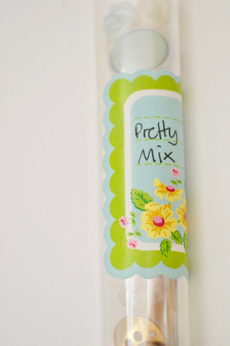 A Mixed Selection of Pretty Buttons - Etsy