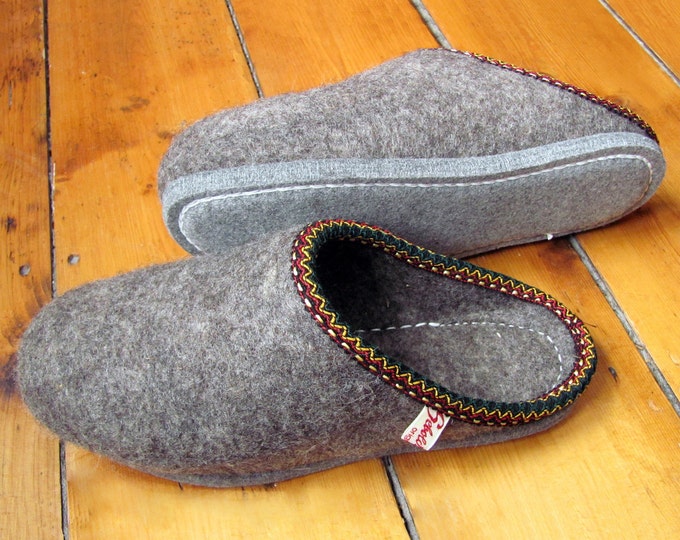 Traditional Hand Felted Woollen Slippers All Natural Thermal - Etsy