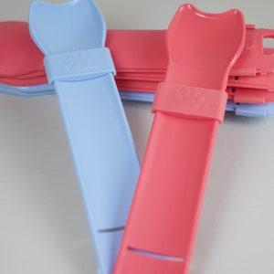 Squeezable Cat Treat Holder, Easy Clean Pet Spoon, Cat Squeeze Treats ...