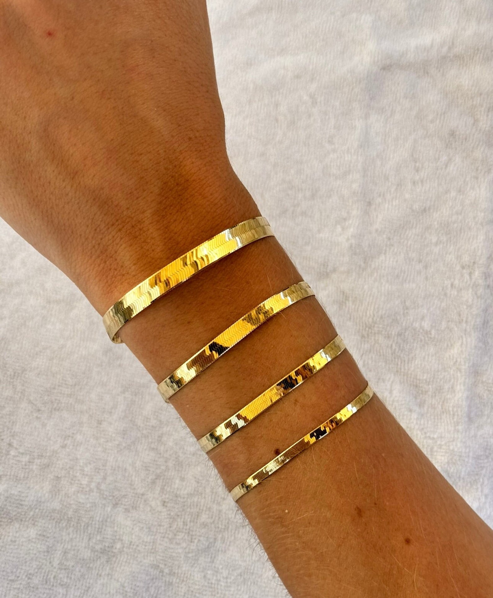 10k Solid Yellow Gold High Polish Herringbone Bracelet 710 3mm 4mm, 4 ...