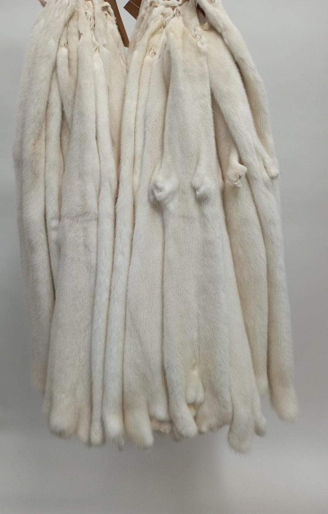 XL Long Tanned SAGA ROYAL Pearl Beige Fur Pelts From Finland - Etsy