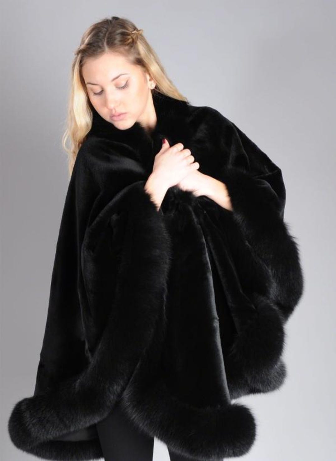 Sheared Black SAGA ROYAL Mink Cape With Fox Trim - Etsy