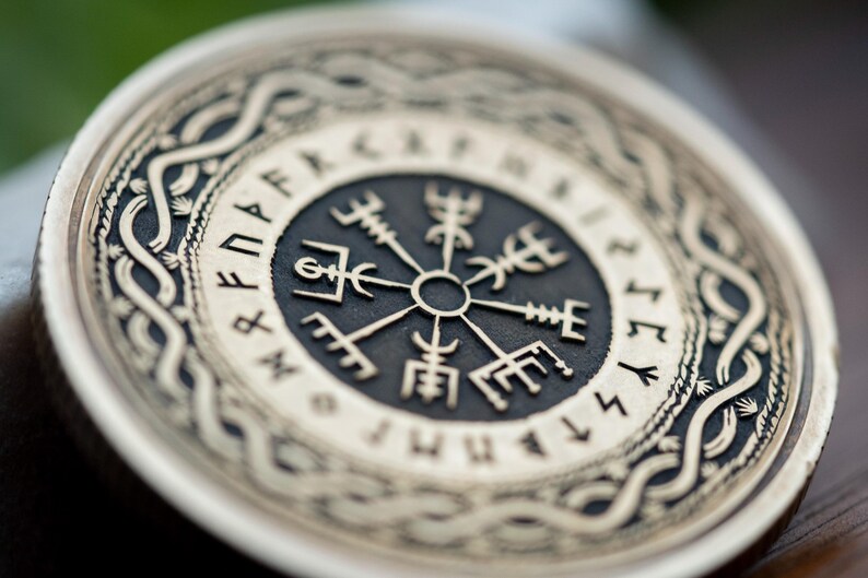Vegvisir Viking Compass EDC Worry Coin – Brass Runic Haptic Fidget ...
