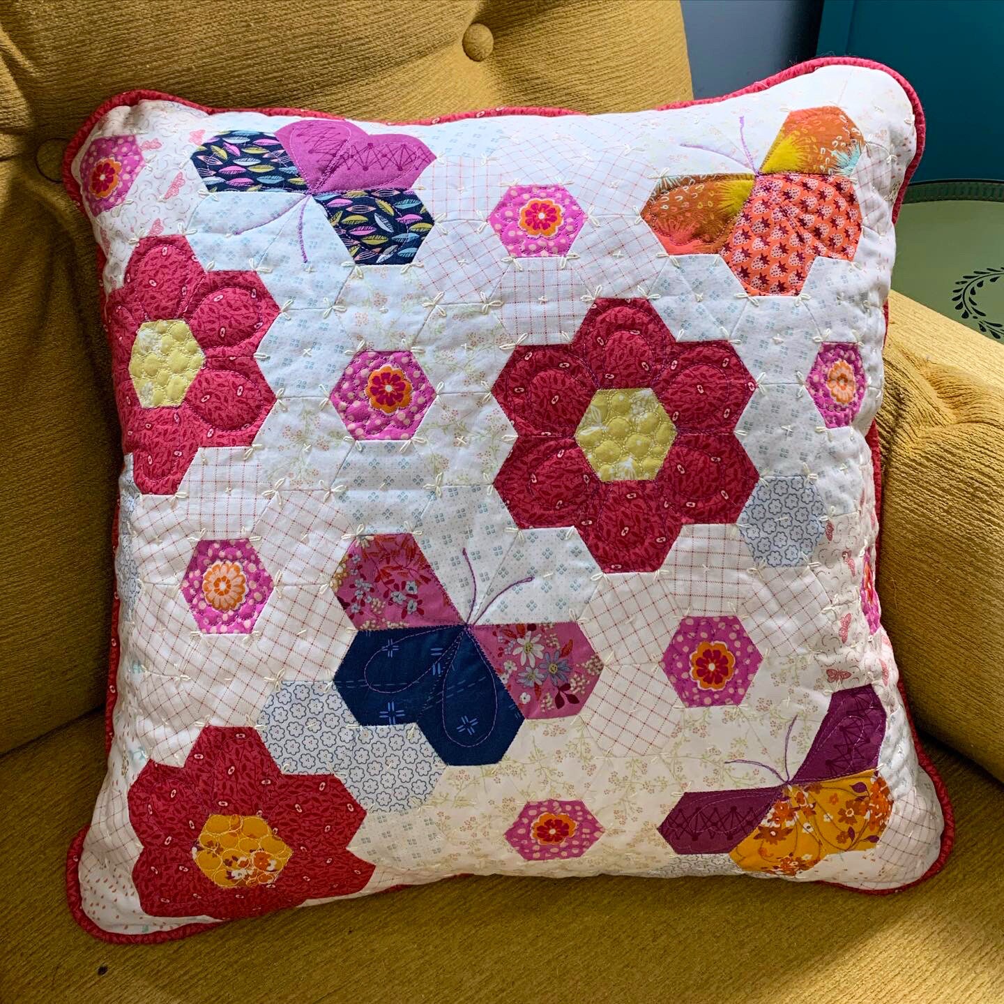 EPP Butterflies & Blooms Pillows Pattern and Papers Kit - Etsy