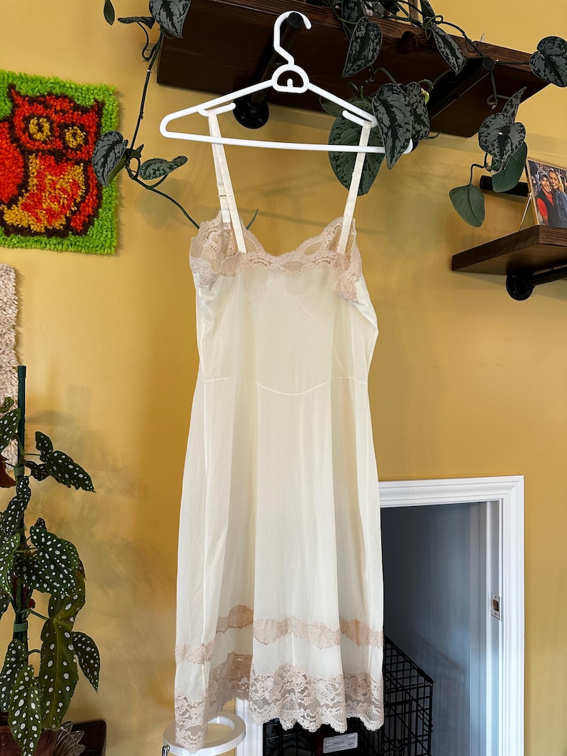 Vintage Short Lingerie Slips With Lace Detailing - Etsy