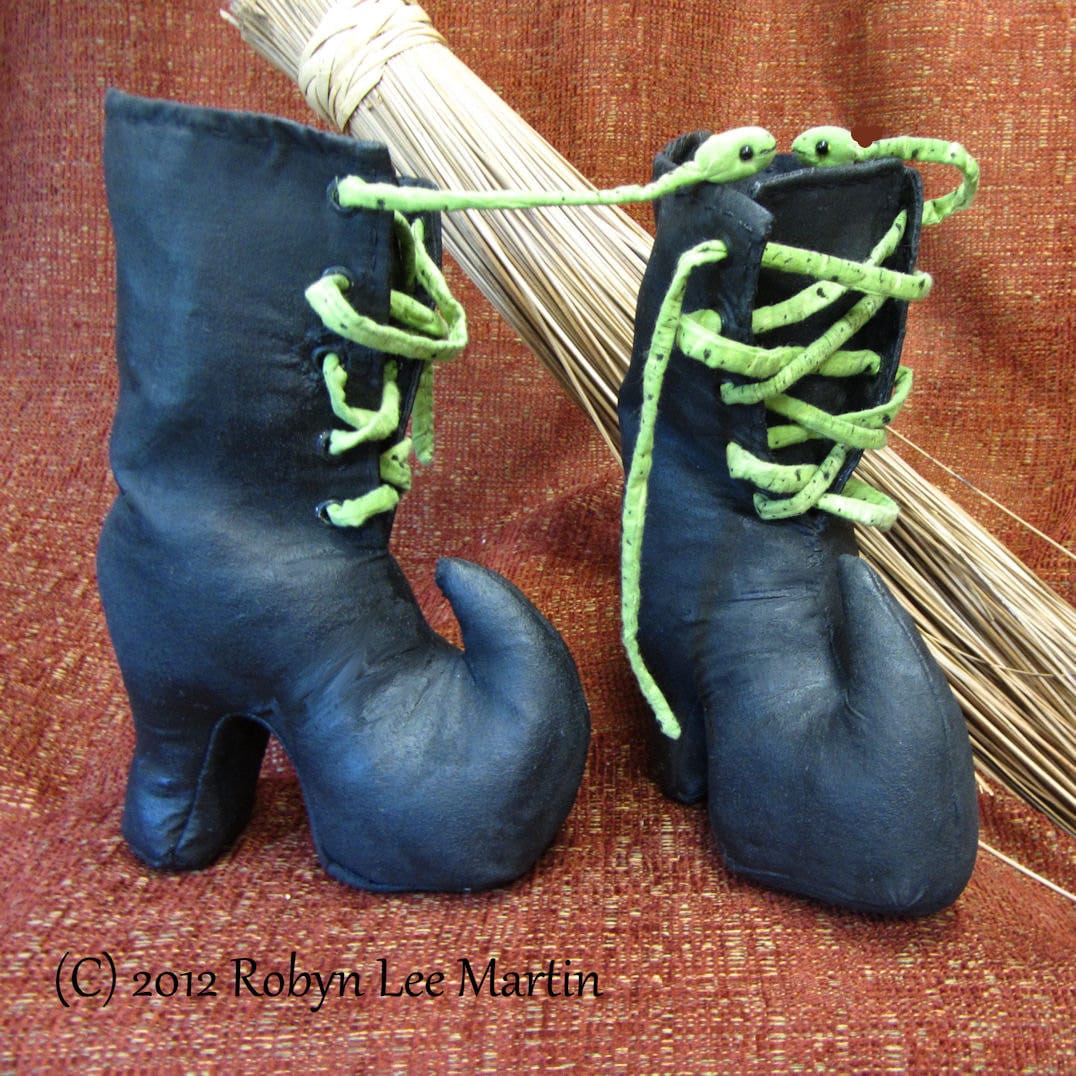 Witch Boot Pattern, Fabric Witch Boots, Snake, Sewing Pattern ...