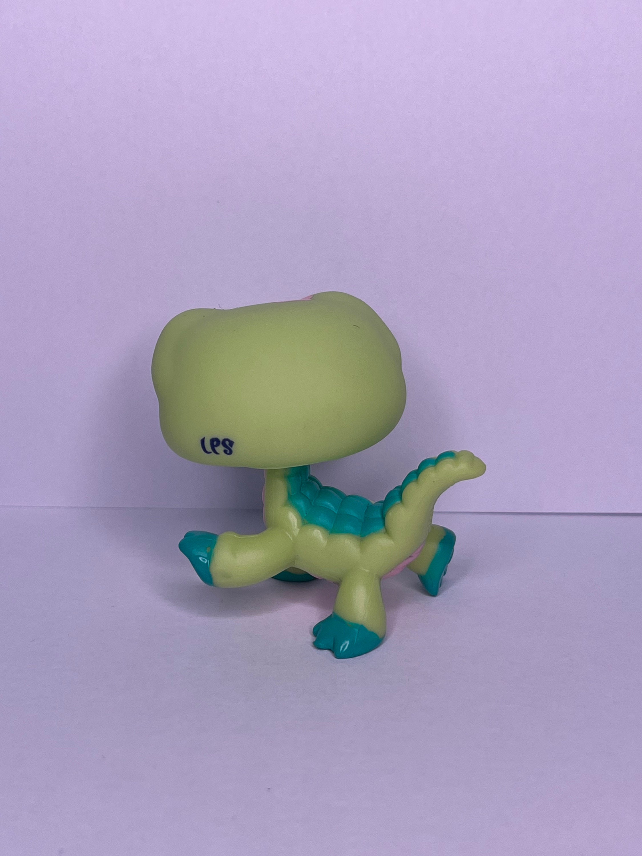 Hasbro Littlest Pet Shop LPS Crocodile 2073 - Etsy