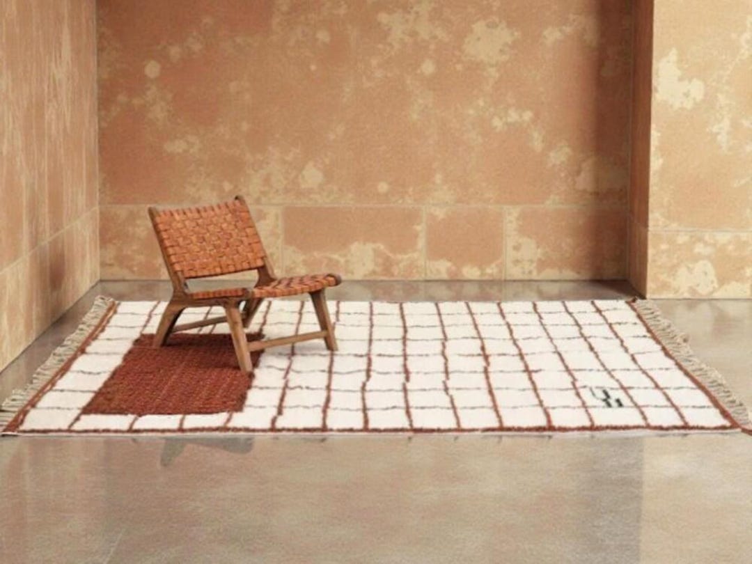 Ivory With Brown Checkered Grid Design - Handmade Moroccan Beni Ourain ...