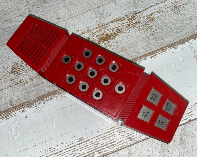 Vintage Merlin Electronic Handheld Game Parker Brothers 1978 - Etsy