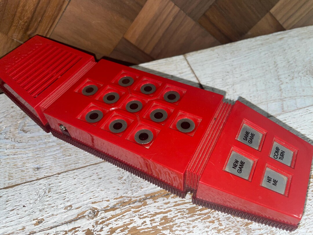 Vintage Merlin Electronic Handheld Game Parker Brothers 1978 - Etsy