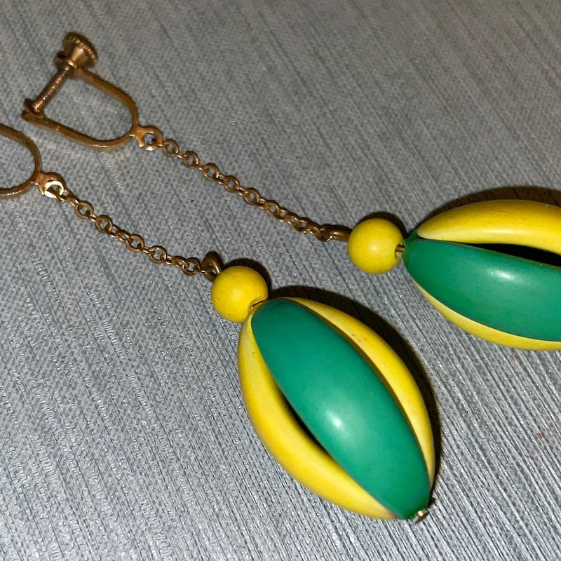 Vintage Mod Earrings - Etsy