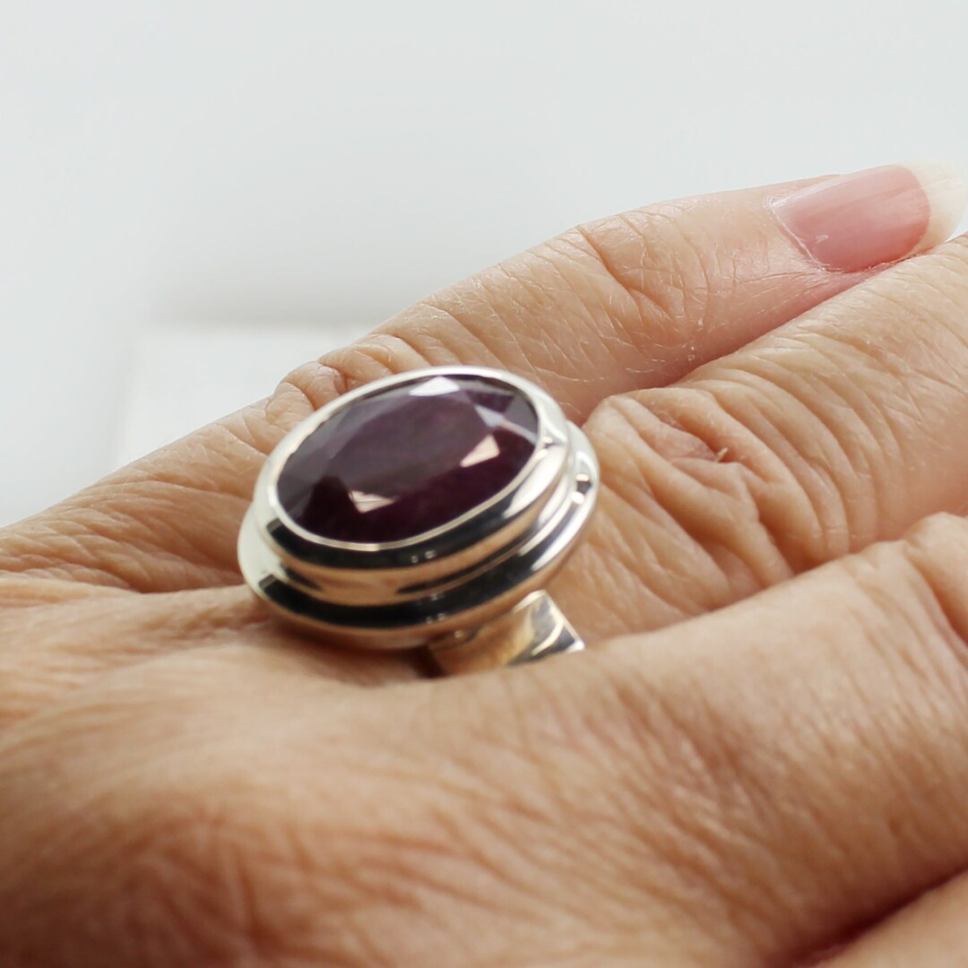 Gorgeous Rubis Stone Ring Oval Shape Cut Stone Beautiful Dark - Etsy