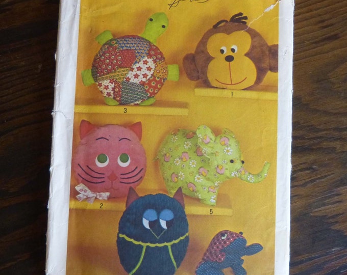 Simplicity 9740 Vintage Sewing Pattern 1971 Pillow Toys Pajama Bags - Etsy