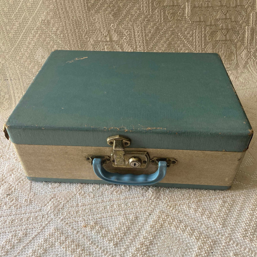 Vintage Child's Blue & Cream Suitcase - Mini Travel Case Toys Dolls ...