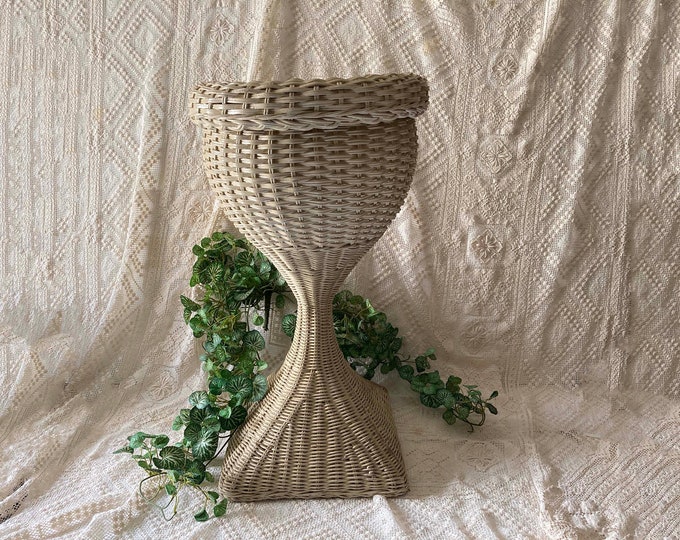 Wicker Fern Stand Parlor Wedding Planter Vintage Creamy White 1970s-80s ...