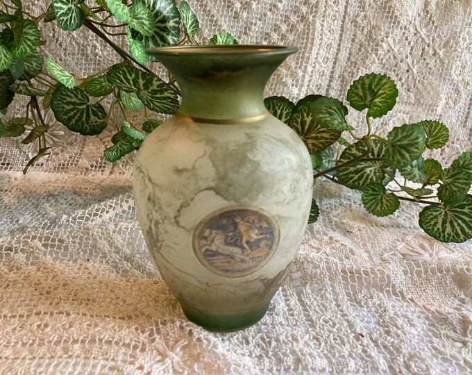 Frosted Marbleized Glass Vase Apollo Riding Chariot Medallion - Etsy