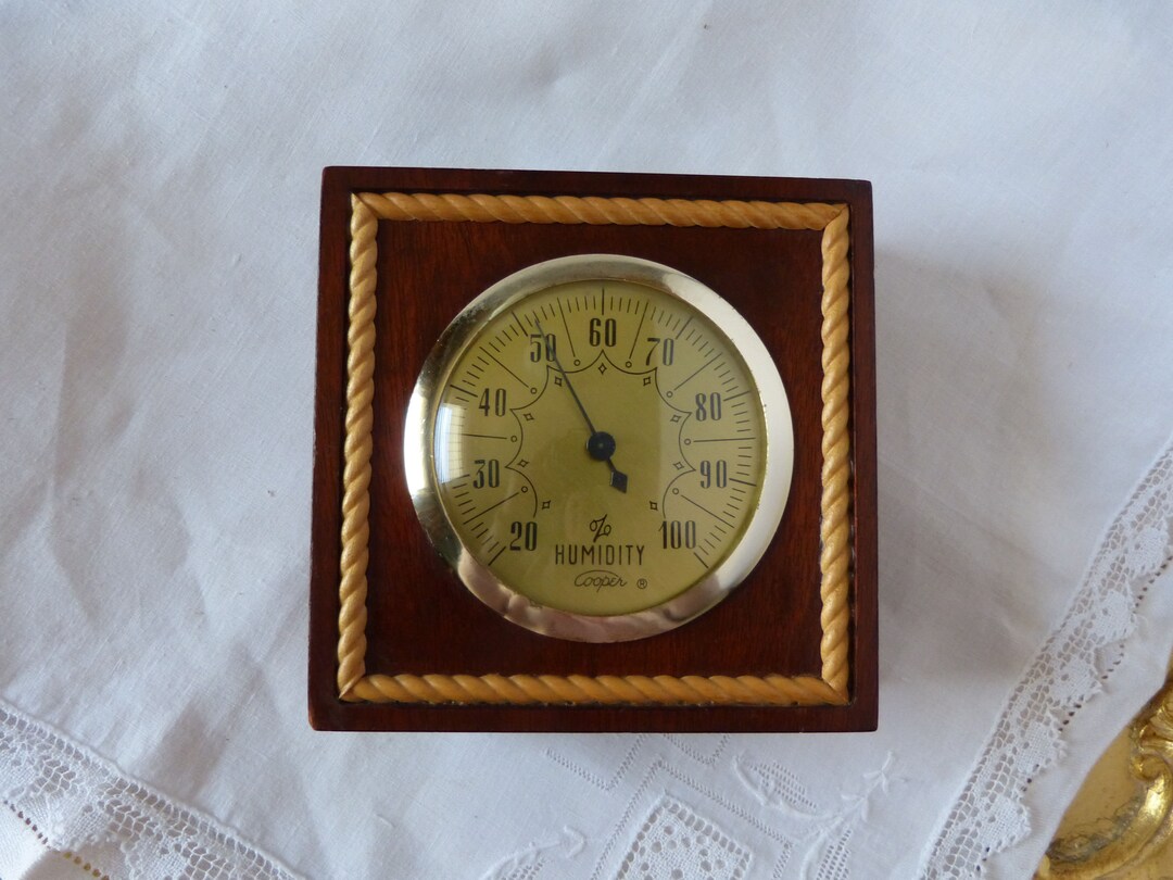 Vintage Cooper Humidity Barometer Encased in Wooden Box Rope Border ...