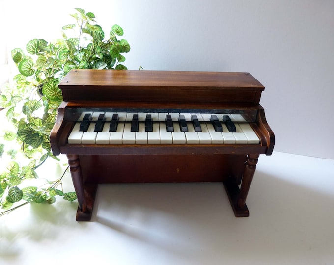 Ely Mello Tone Vintage Toy Chime Piano - Etsy