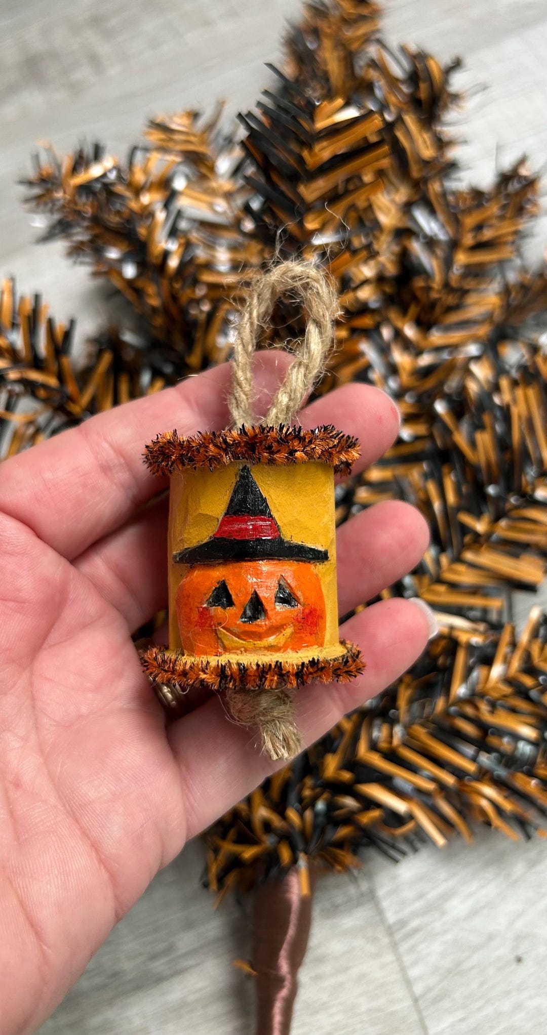 Carved Witch Jack O Lantern Spool, Large Primitive Halloween Spool ...