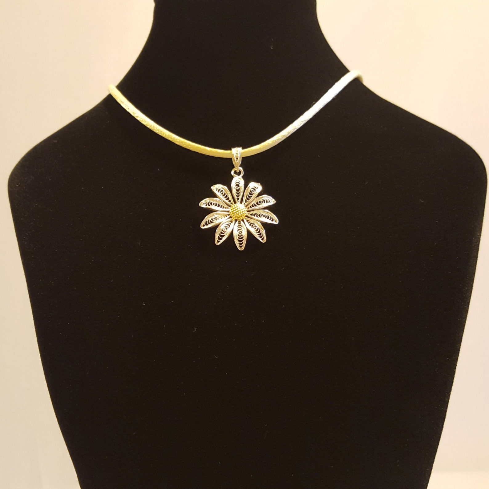 Daisy Silver Filigree Pendant II optional Chain - Etsy