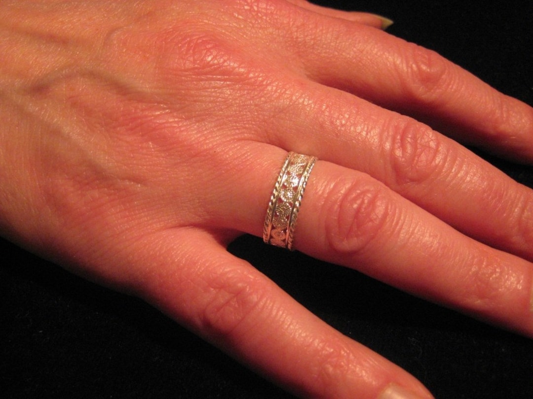 Filigree Fascia Ring - Etsy