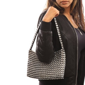 Pop Tab Purse, the Original Pop Top Bag SOCORRO in Black | Paco Rabanne ...